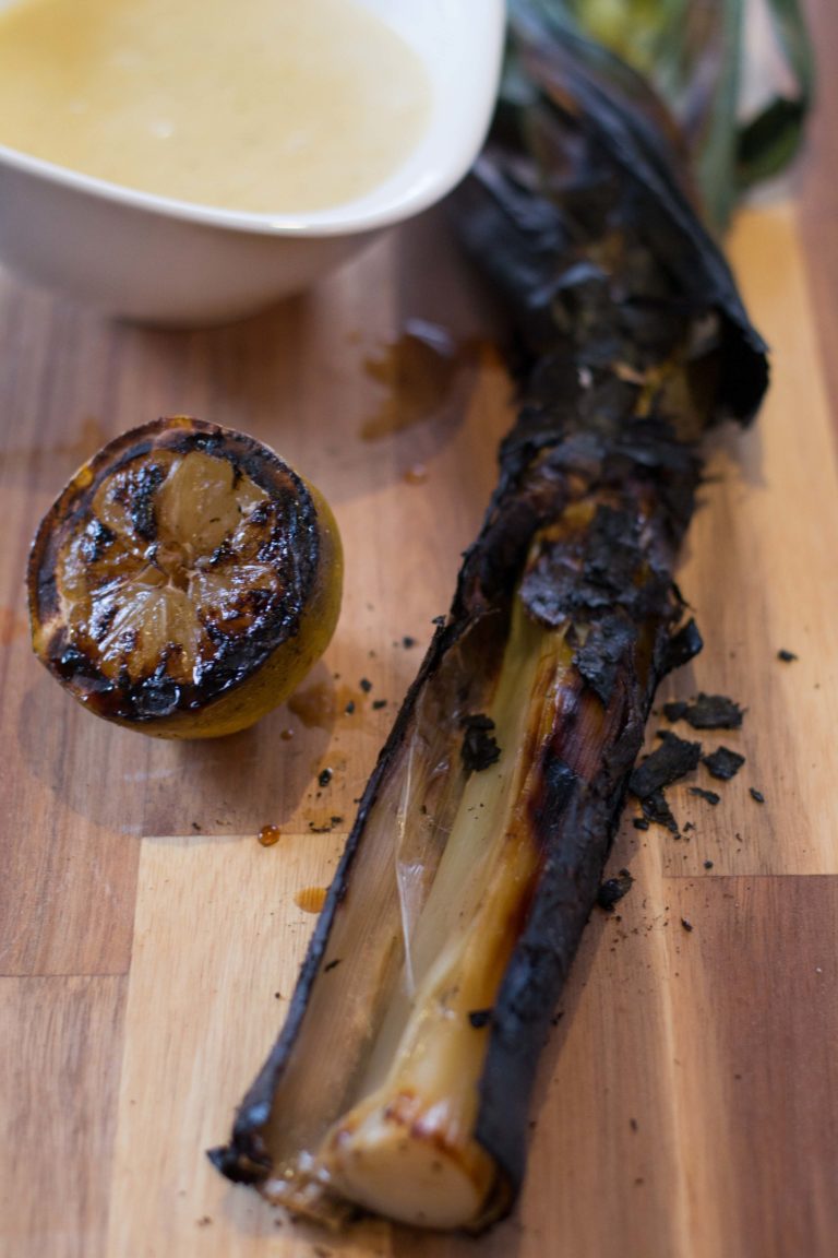 Grillattu purjo ja sitruunakastike – Keittiössä, kotona ja puutarhassa ...