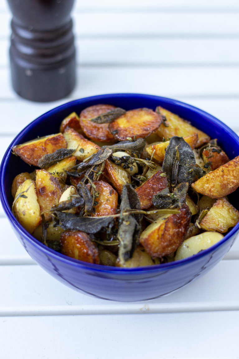 Paahdetut uudet perunat – Keittiössä, kotona ja puutarhassa | Meillä kotona