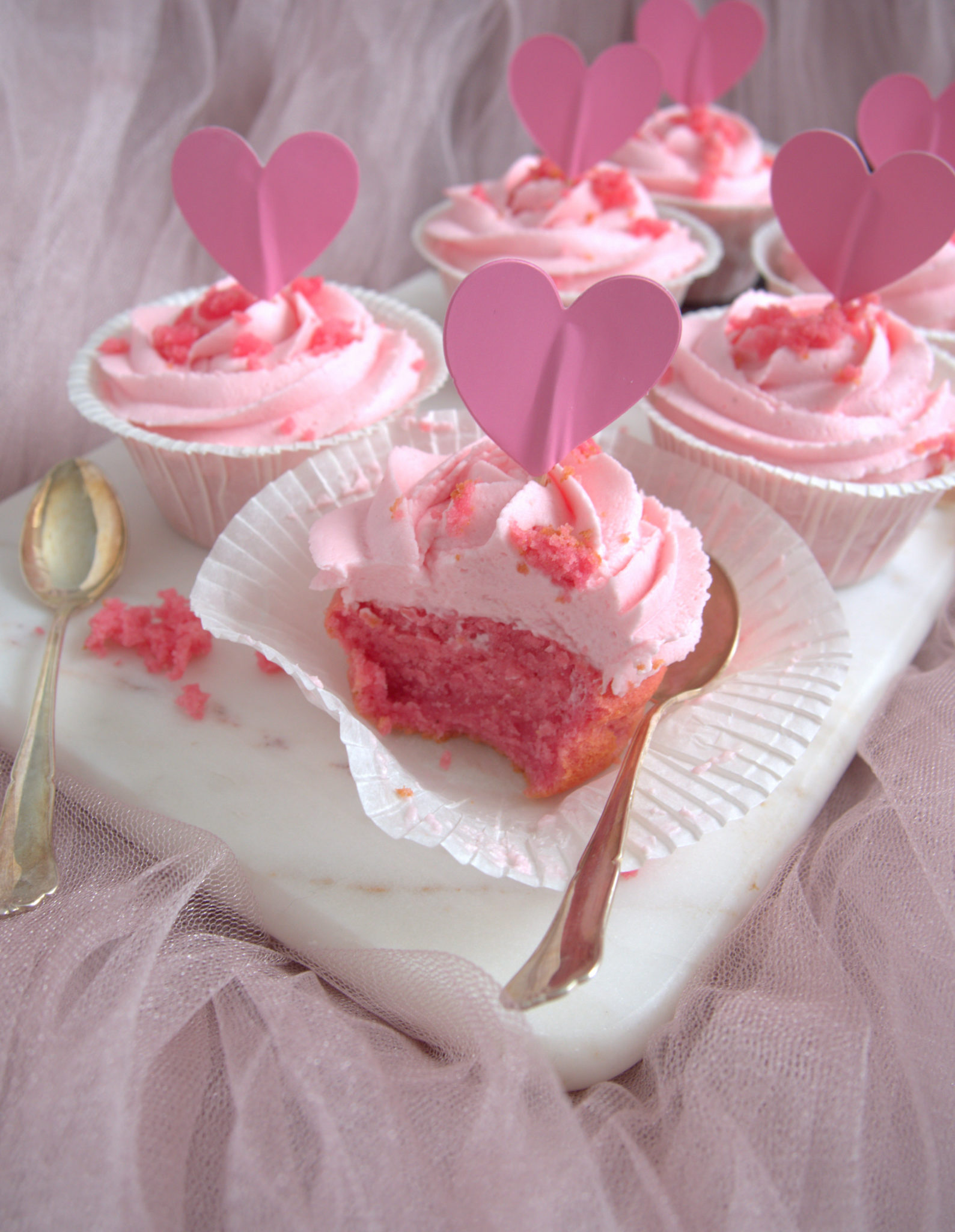 Pink Velvet cupcakes – Dr. Sugar | Meillä kotona